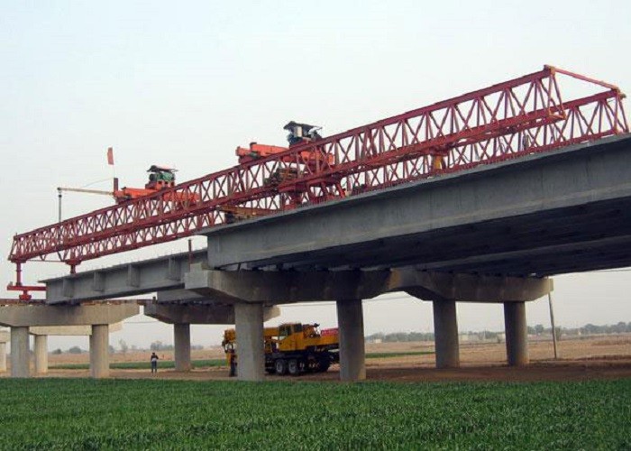 JQG400t-40m Beam Launcher Gantry crane for bridge and highway